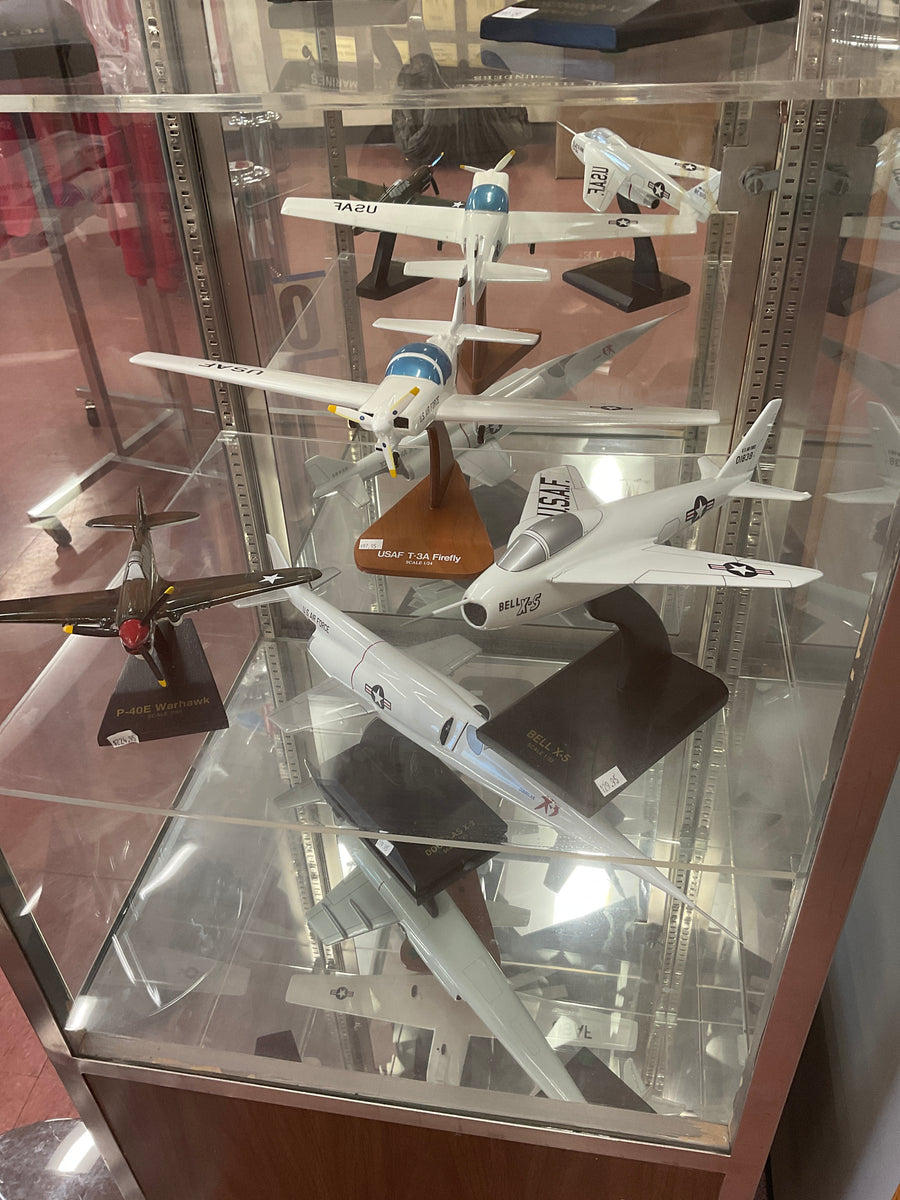 Airplane Desktop Model – Flight Test Museum Gift Shop